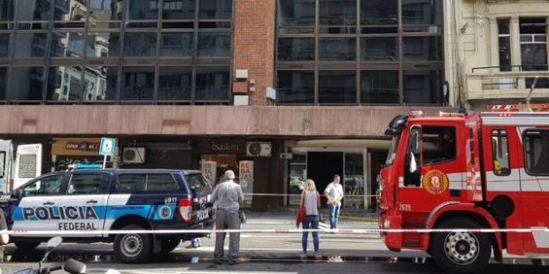 Detienen a un hombre acusado de provocar el incendio en el hotel donde murieron cinco personas ...