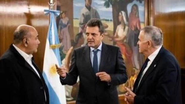 Massa recibió a Manzur, el aspirante a vicepresidente que bajó su ...