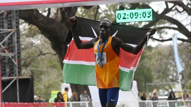 Los kenianos dominaron la Maratón de Buenos Aires por segundo año ...