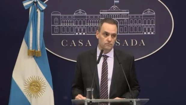 Adorni dijo que se le planteará a los gobernadores Adorni dijo que se le planteará a los gobernadores