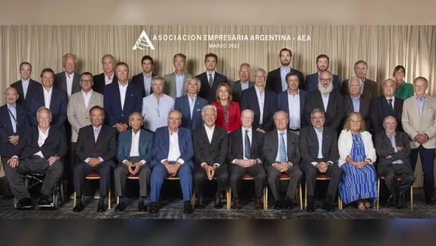 Giro de 180% - Política | Diario La Prensa