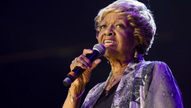 Murió Cissy Houston, cantante de góspel y madre de Whitney Houston ...