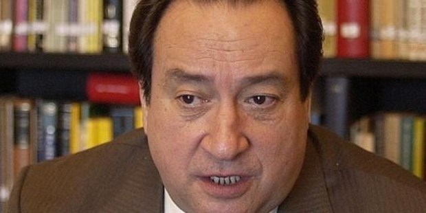 Arslanian lamentó el "extremo de grave politización y la apropiación de ...